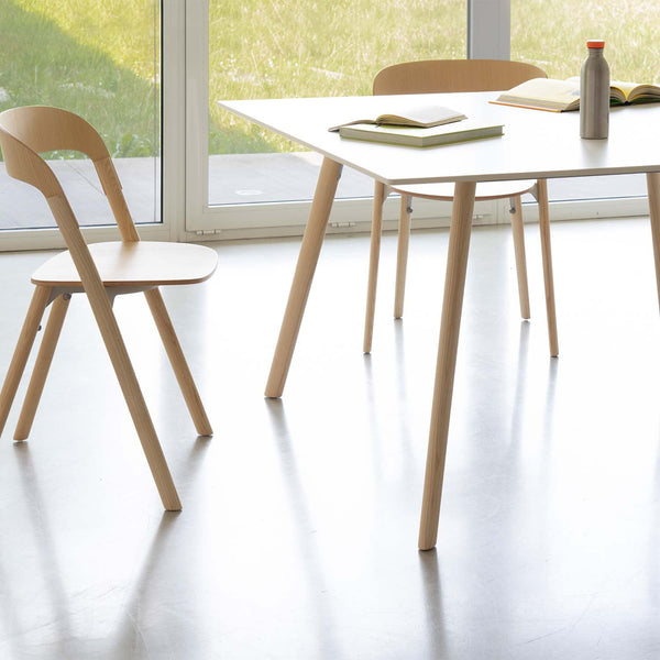 Pilo / MAGIS｜おしゃれな什器の企画・製造・販売 SHOP COPACK